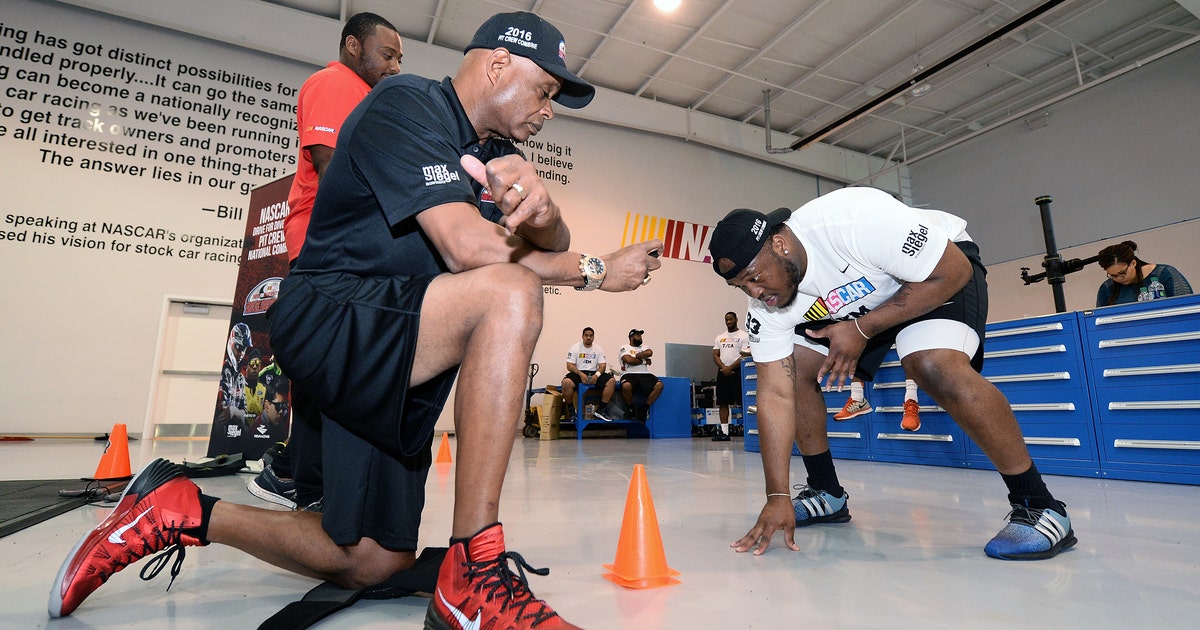 NASCAR racing teams recruiting college and pro football players for pit ...