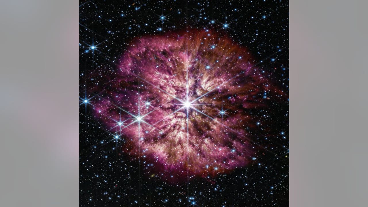 James Webb Space Telescope captures rarely seen view of supernova start ...