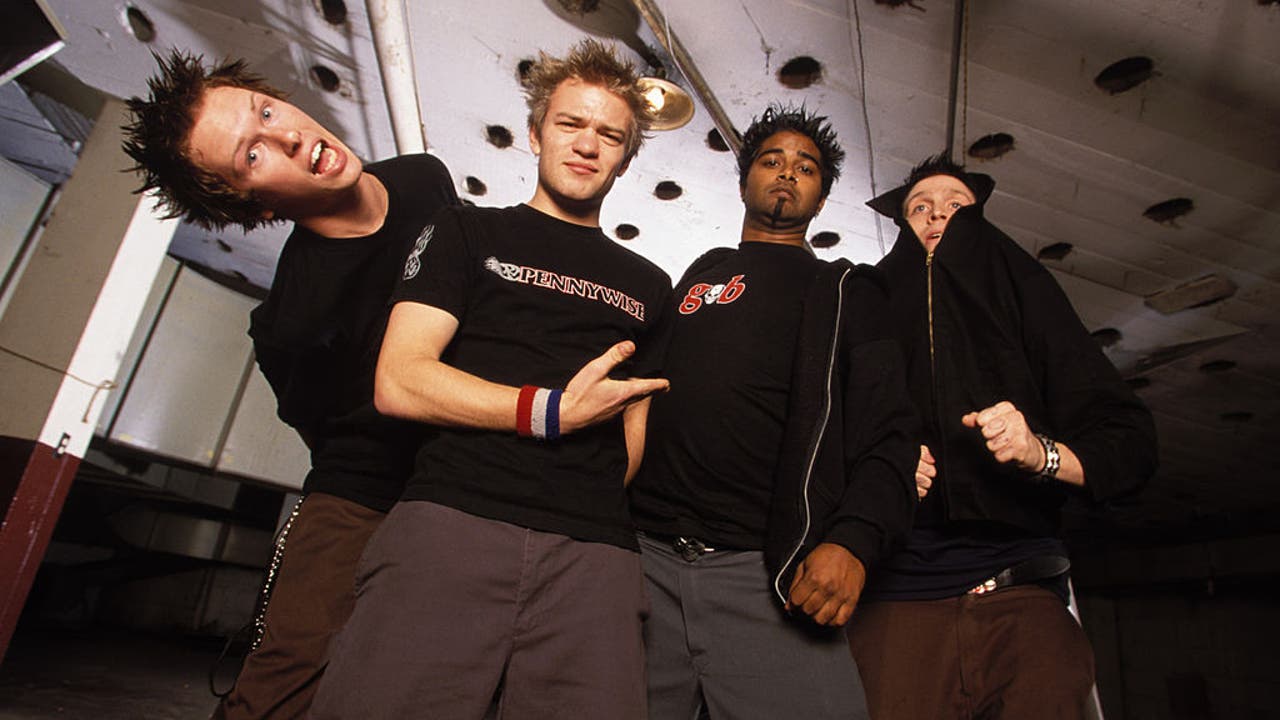 Sum 41 announce split after nearly 3 decades | FOX 35 Orlando
