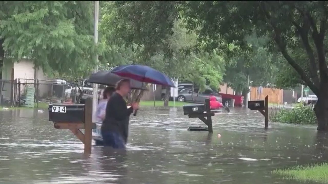 Florida residents displaced by Hurricane Ian fear homelessness as FEMA ...