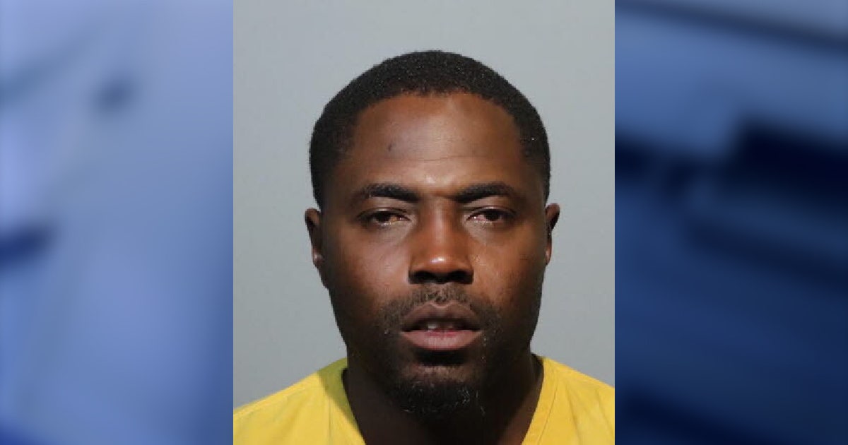 Florida man tried to rob two different banks in 2 hours, deputies say ...