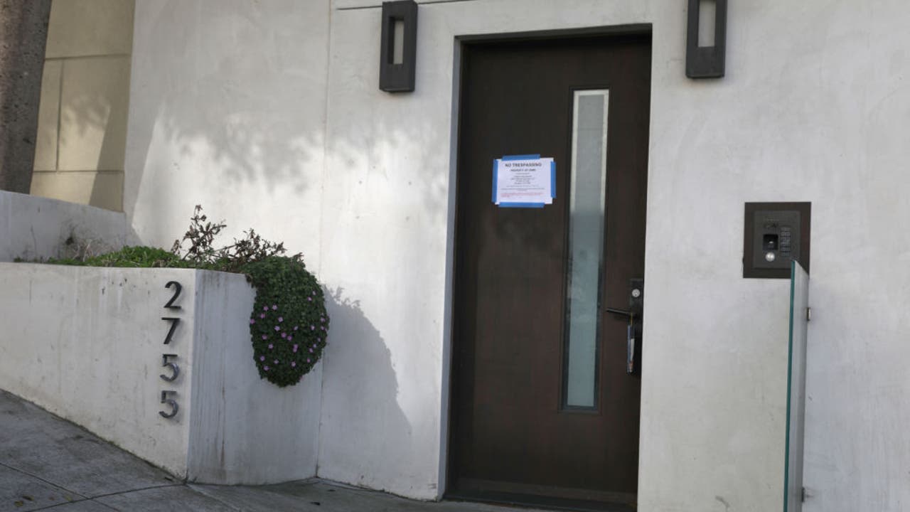 Backpage founder faces 2nd trial in alleged sex sales scheme | FOX 35 ...