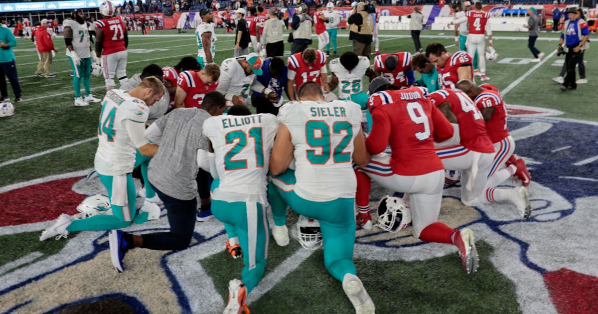 Patriots fan dead after apparent altercation with Dolphins fan: reports ...