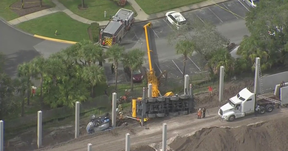 1 dead, 1 injured after crane topples at Orange County construction ...