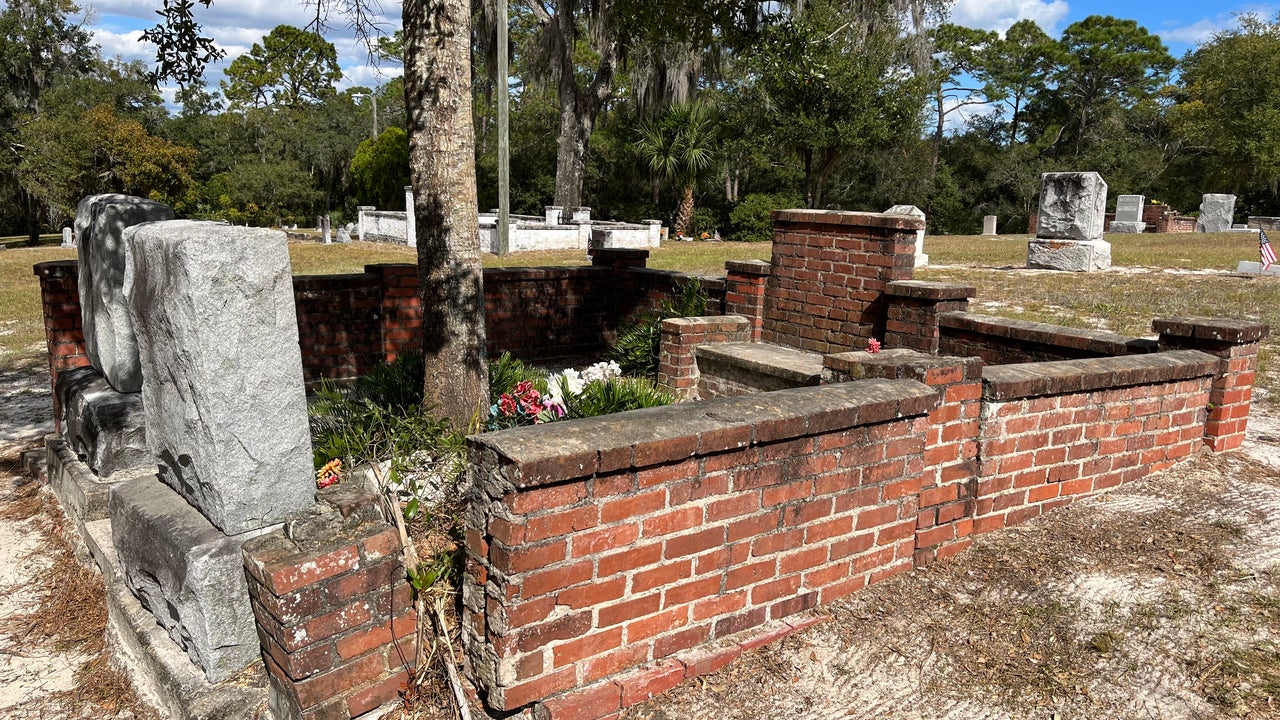 Bodies buried in the wrong spots at historic Florida cemetery, city ...