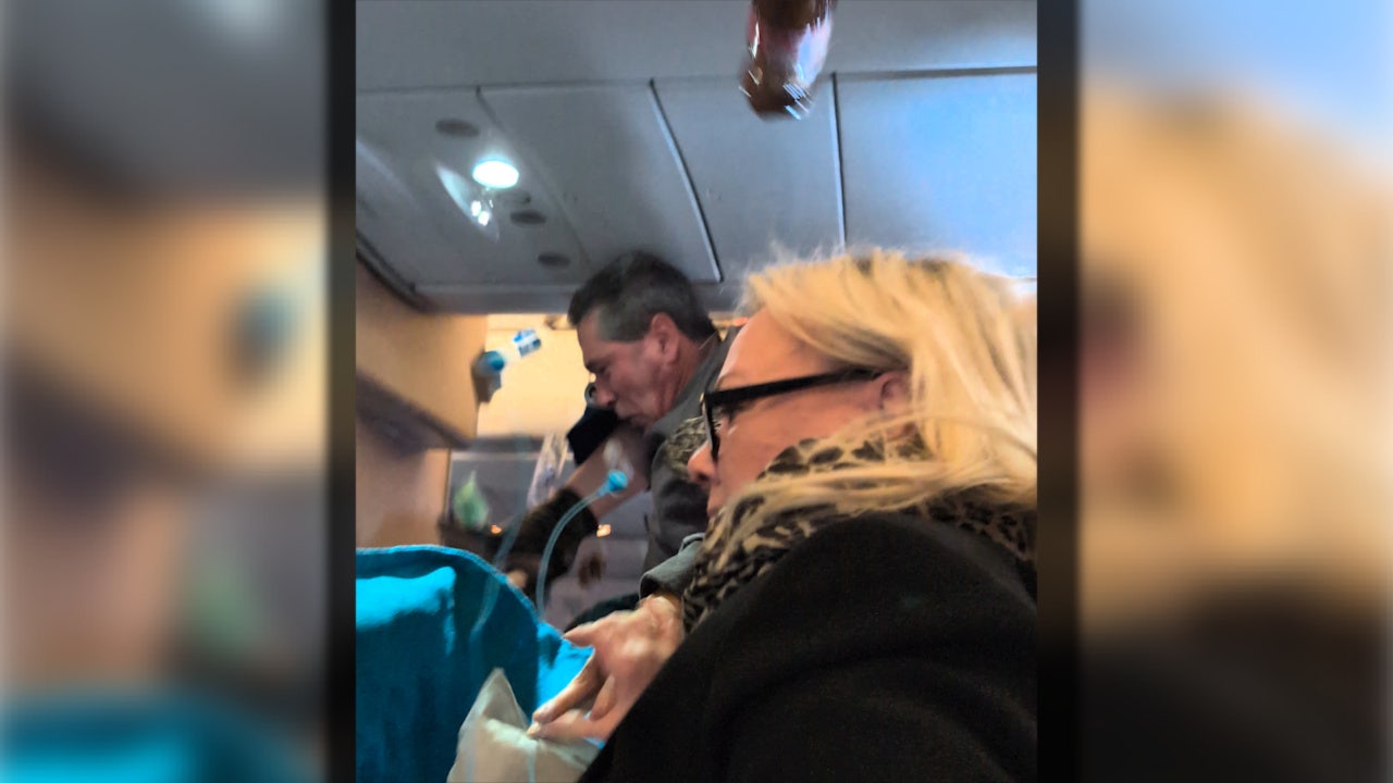Miami-bound flight hits severe turbulence on way from Sweden to Florida ...
