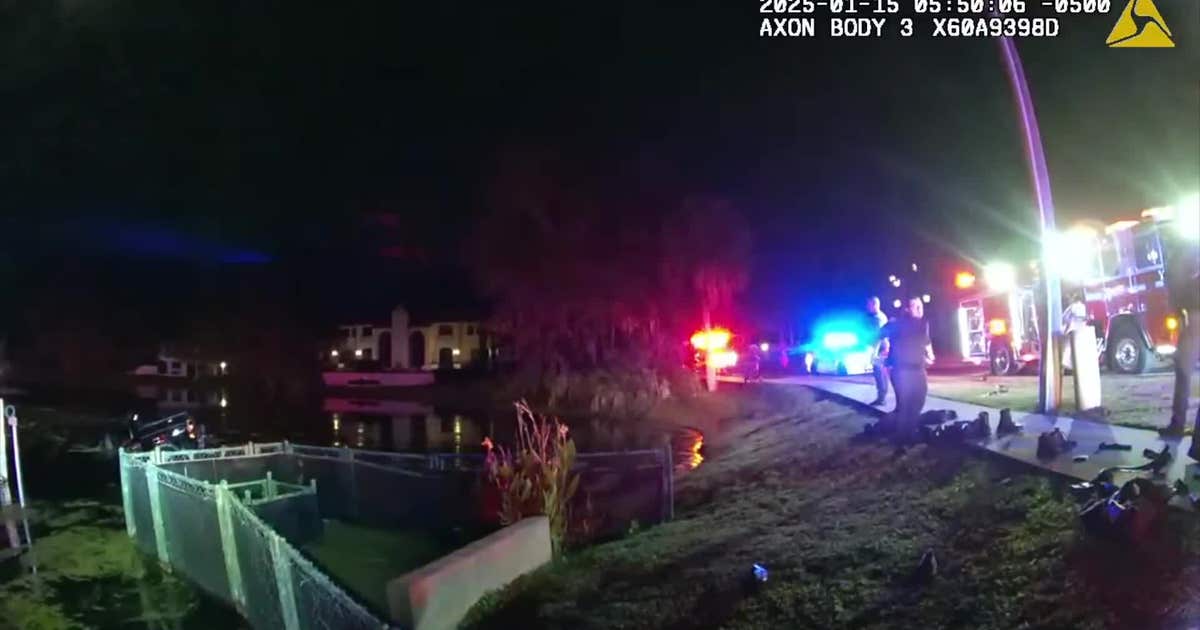 Man pulled from sinking vehicle after crashing into Winter Park lake ...