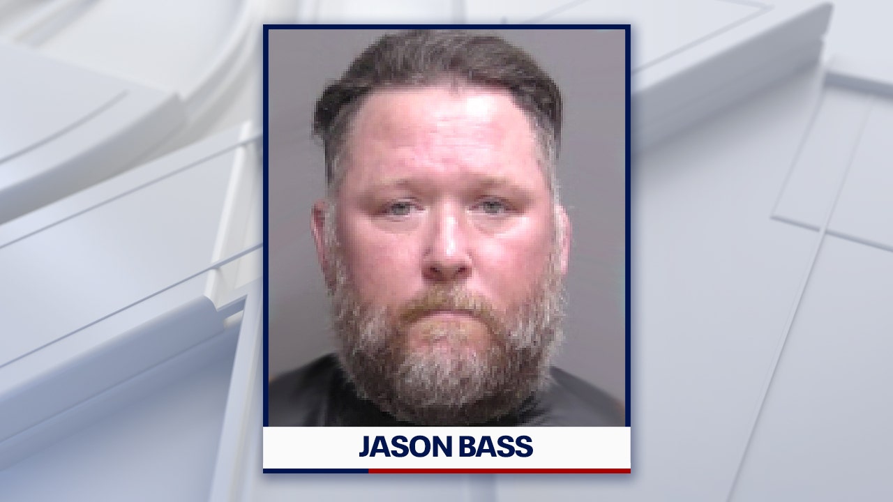 Crash turns criminal in Bunnell: Man arrested for robbery, burglary ...