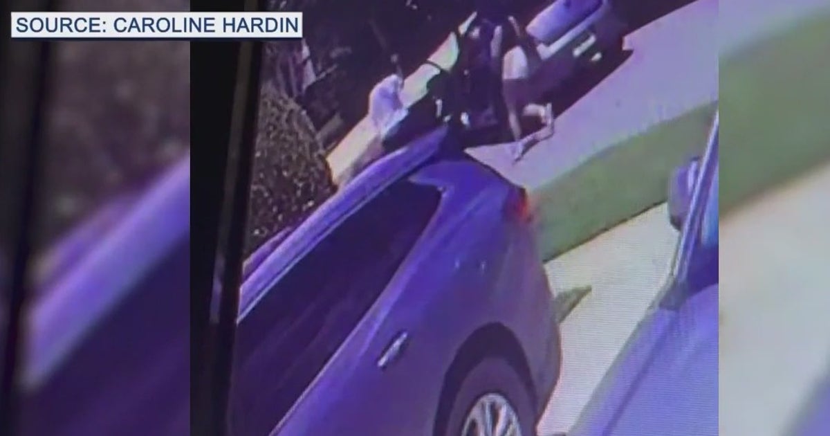 Suspects in Florida stole car, crashed into Amazon truck, deputies say ...