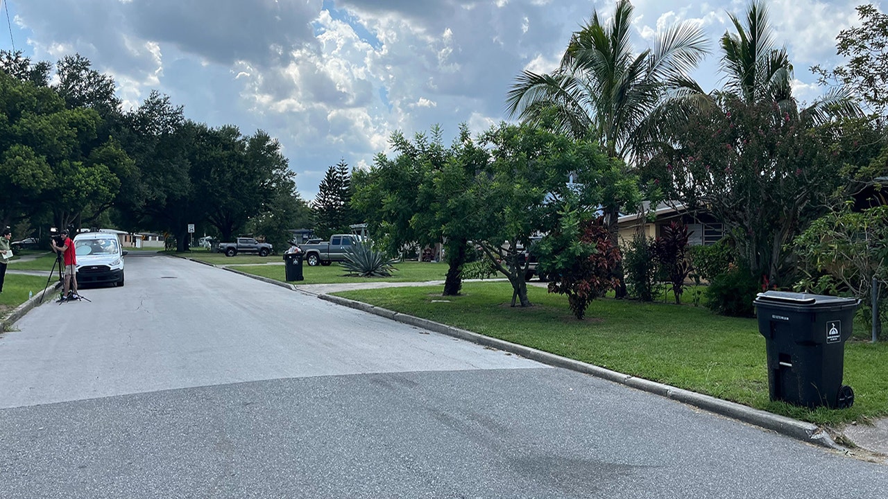 1-week-old baby found alone in driveway of Orlando home, police say ...