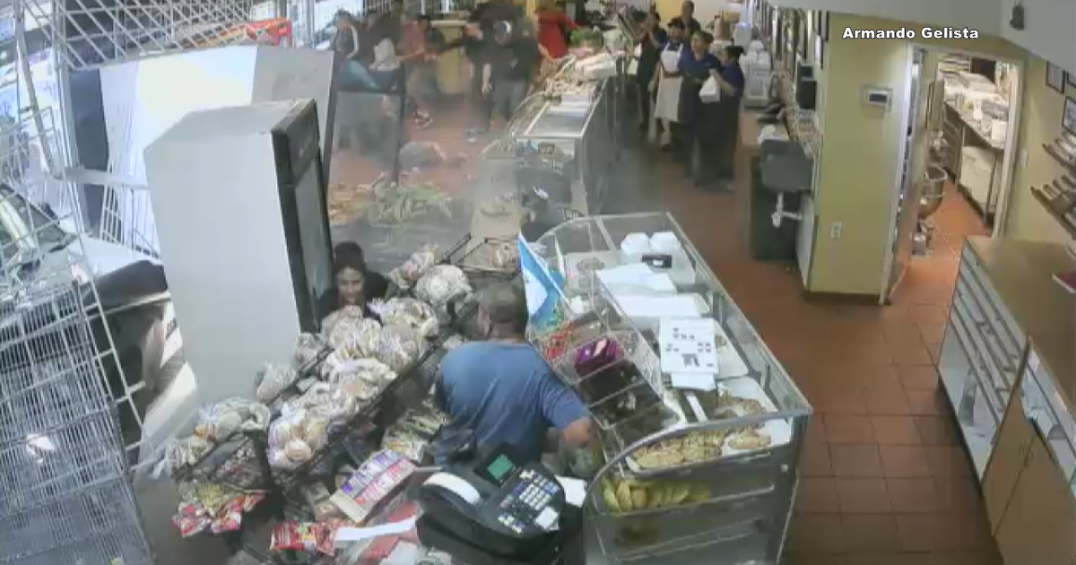 Parking dispute sends SUV into busy Garland bakery | FOX 4 Dallas-Fort ...
