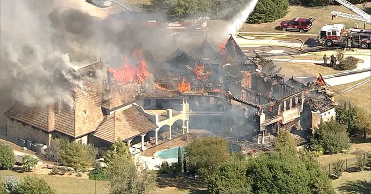 Large Benbrook mansion destroyed by fire | FOX 4 Dallas-Fort Worth