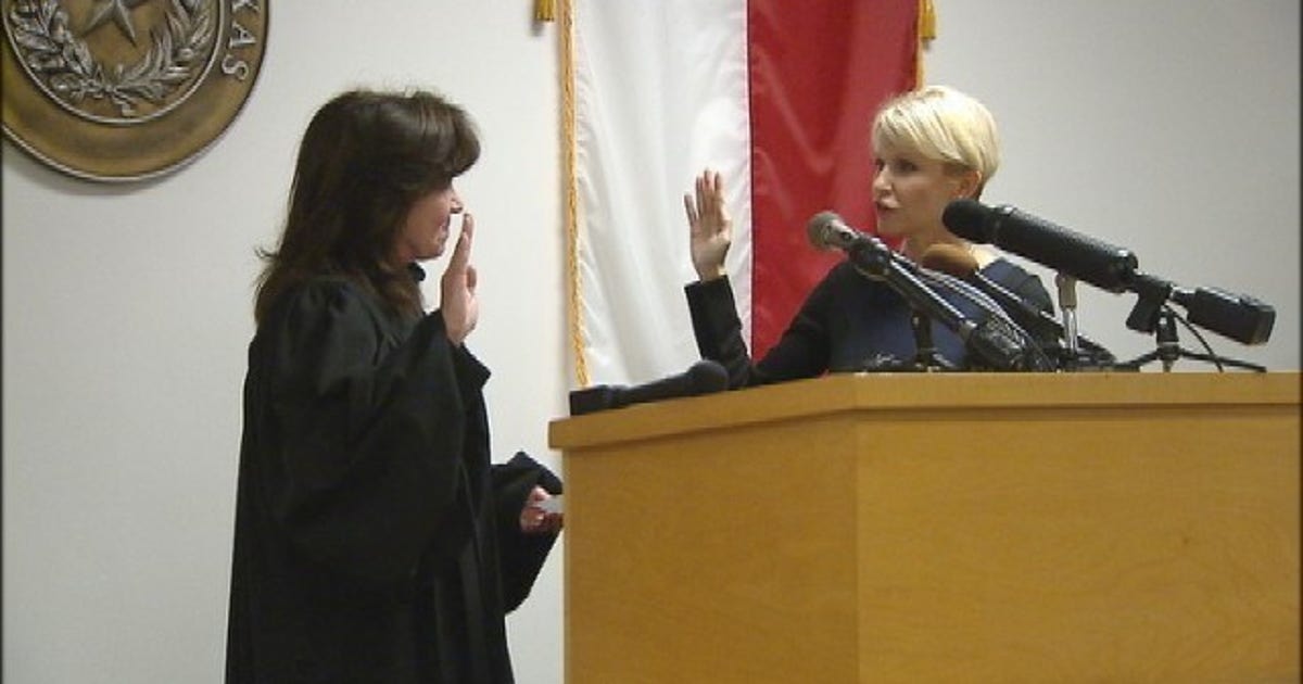 Susan Hawk sworn in as Dallas County D.A. | FOX 4 Dallas-Fort Worth