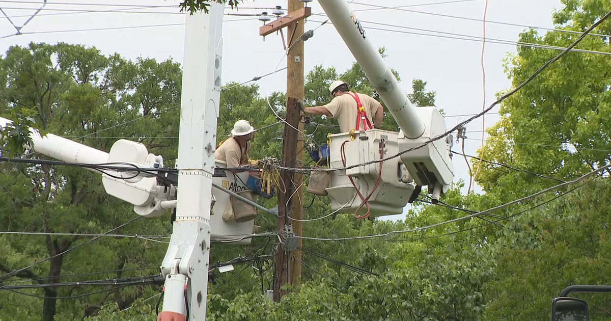 Oncor: Goal is to fix nearly all Dallas County power outages by end of ...
