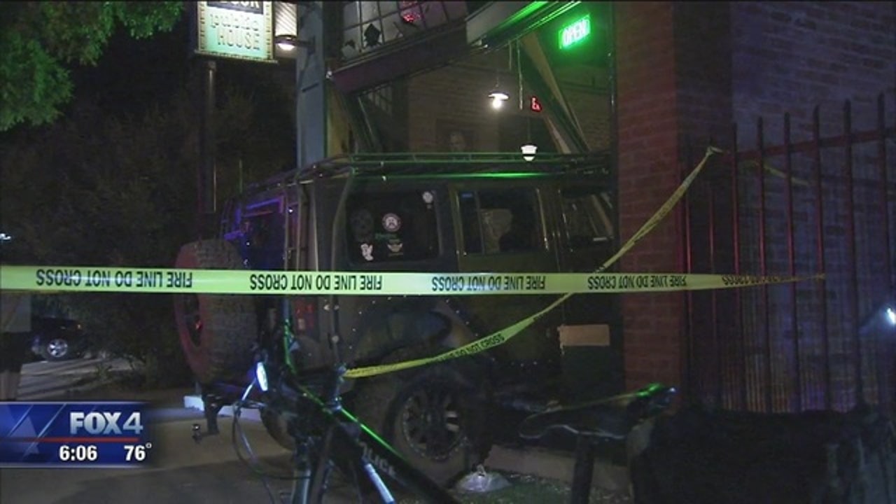 Alleged drunken driver crashes into Downtown Dallas bar | FOX 4 Dallas ... Alleged drunken driver crashes into Downtown Dallas bar | FOX 4 Dallas ...