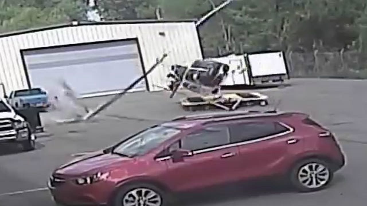 Video shows crash of police helicopter in Arkansas | FOX 4 Dallas-Fort ...