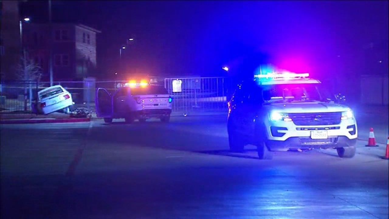 Everman police officer shoots two suspects after pursuit | FOX 4 Dallas ...