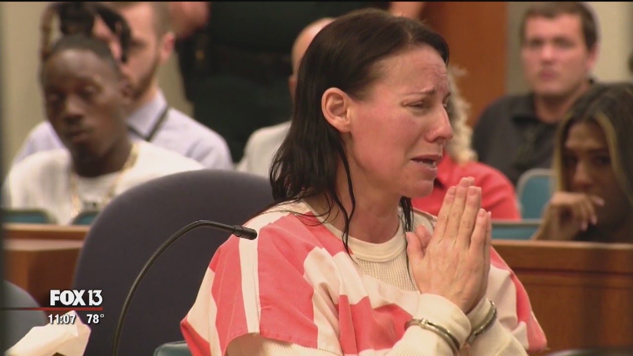 Woman in smiling mugshot sentenced to 11 years for DUI manslaughter ...