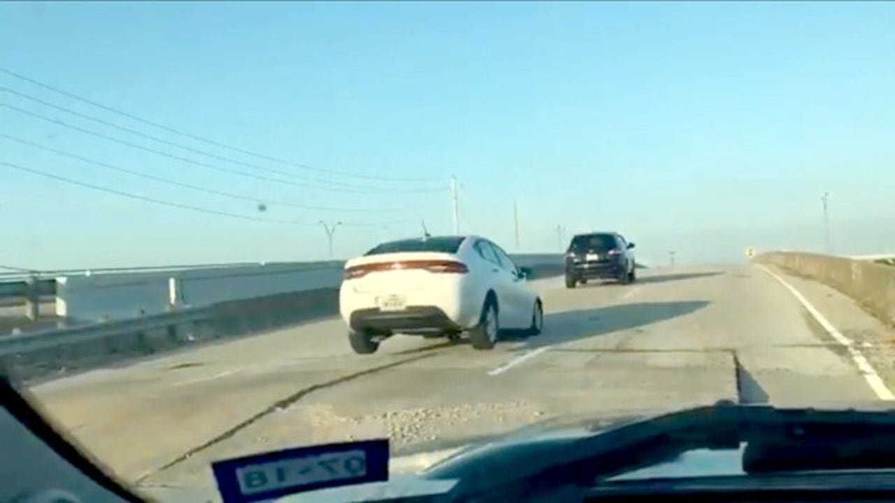Buckling causes Grapevine bridge closure | FOX 4 Dallas-Fort Worth