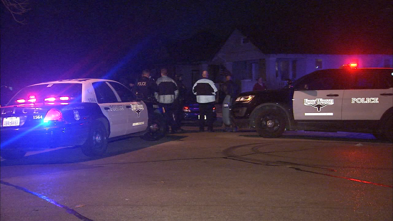 Swat Officers Fatally Shoot Armed Man In Fort Worth Fox 4 Dallas Fort