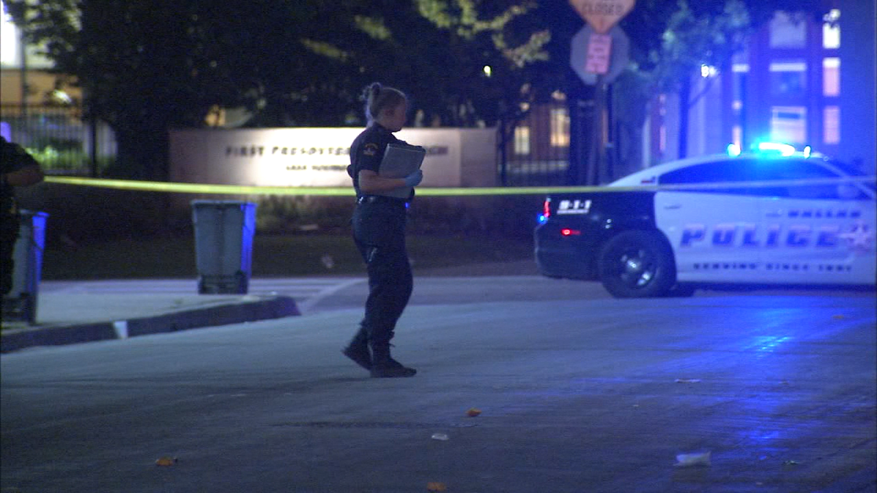 Robbery suspect stabbed in Downtown Dallas | FOX 4 Dallas-Fort Worth