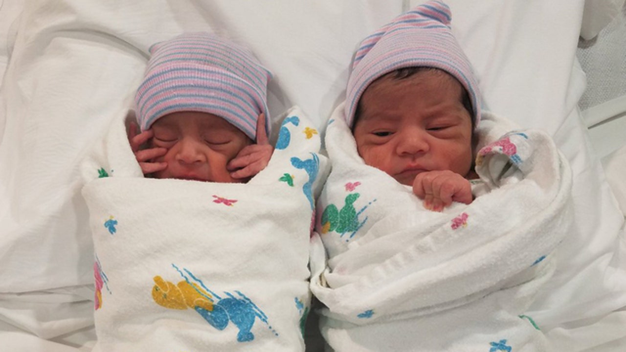 Arlington twins born in separate years | FOX 4 Dallas-Fort Worth