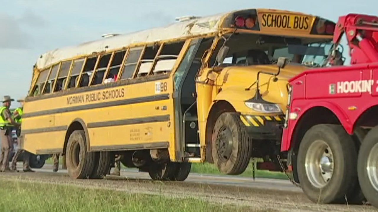 Bus carrying children rolls over, crashes in Lampasas | FOX 4 Dallas ...