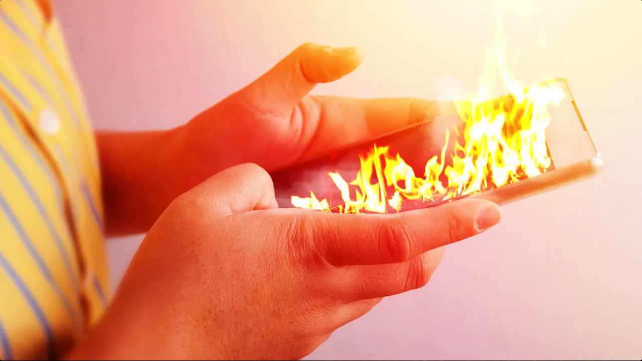 Smart phones are catching fire, but are the batteries to blame or the ...