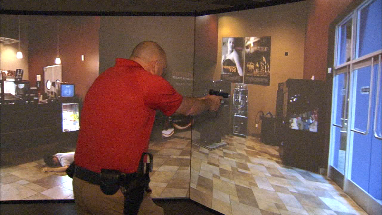 Dallas PD using multi-screen simulator to better train officers | FOX 4 ...