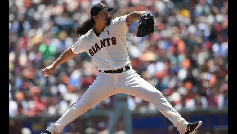 Dereck Rodriguez, Pudge's son, gets 1st W