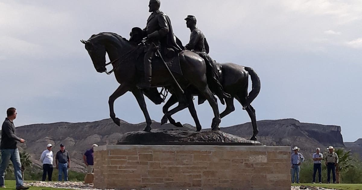 Robert E Lee Statue Removed From Dallas Finds New Home In West Texas