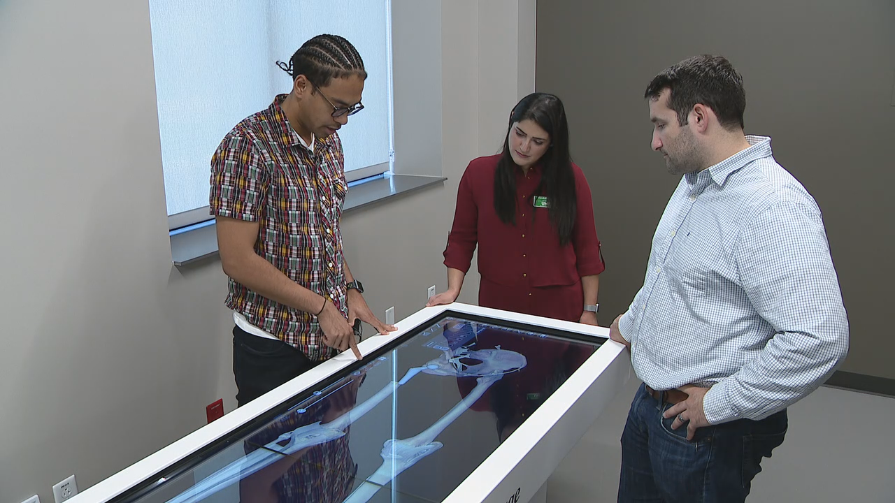 University of North Texas opens new biomedical engineering facility ...