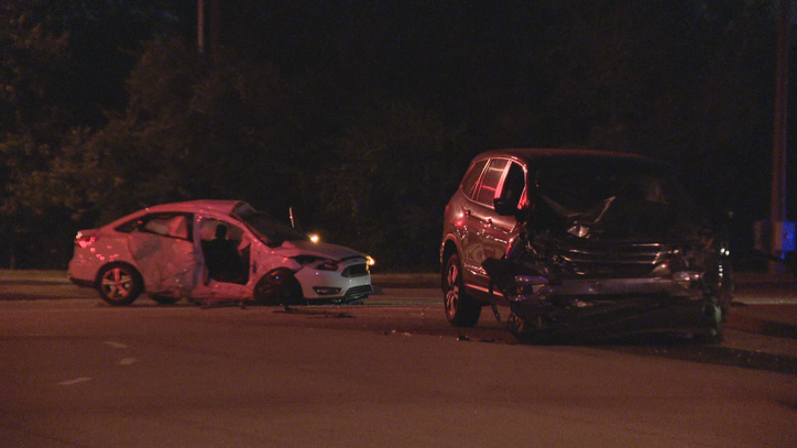 Driver flees scene after fatal crash in Carrollton | FOX 4 News Dallas ...