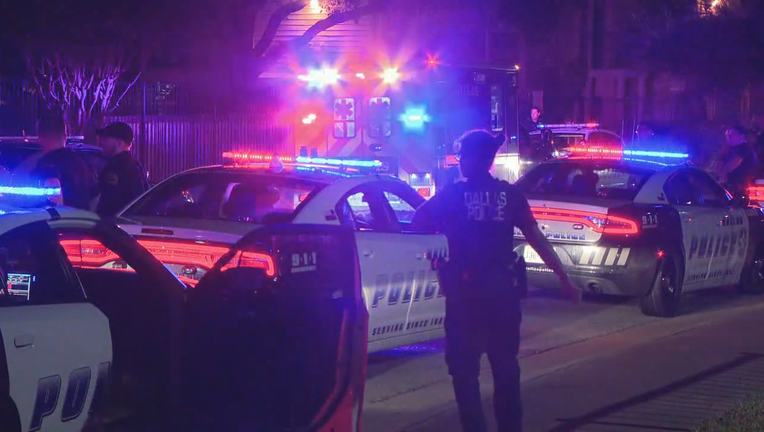 Murder suspect armed with rifle killed in confrontation with Dallas ...