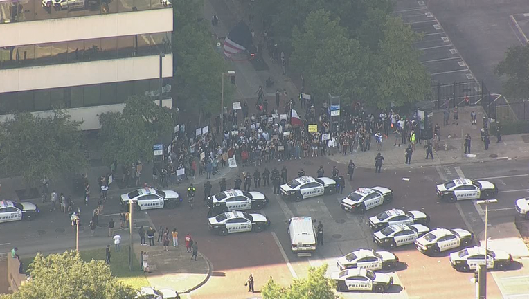 Gov. Abbott declares State of Disaster following George Floyd protests ... Gov. Abbott declares State of Disaster following George Floyd protests ...