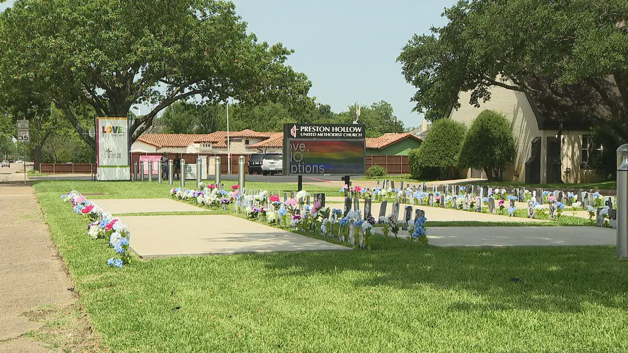 Black Lives Matter memorial put up outside Dallas church | FOX 4 Dallas ...