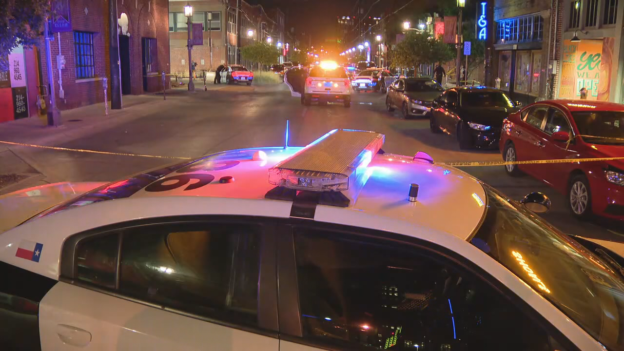 15-year-old critically injured, 4 others injured in Deep Ellum shooting ... 15-year-old critically injured, 4 others injured in Deep Ellum shooting ...