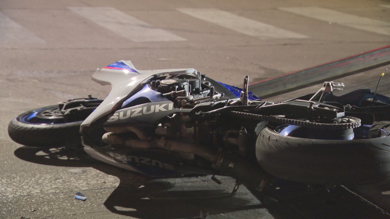 Arlington Pd Searching For Black Pickup Involved In Deadly Hit And Run