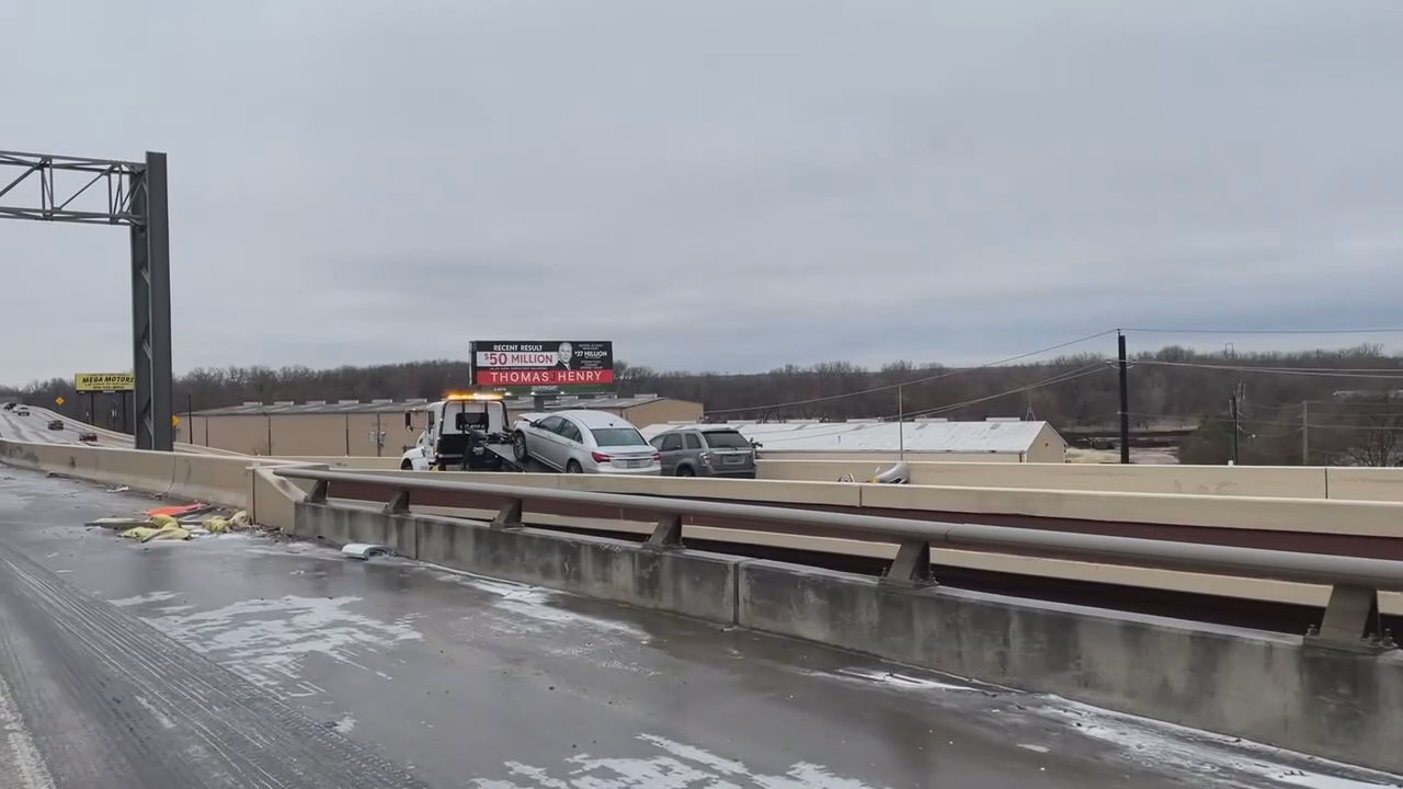 Ice forms on North Texas roadways, people urged to stay home | FOX 4 ...