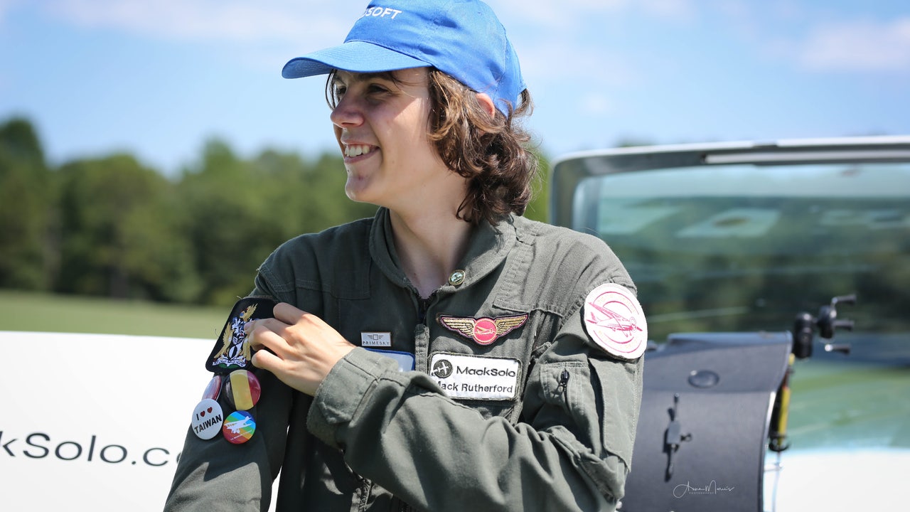 Teen pilot hopes to become youngest to fly solo around the world | FOX ...