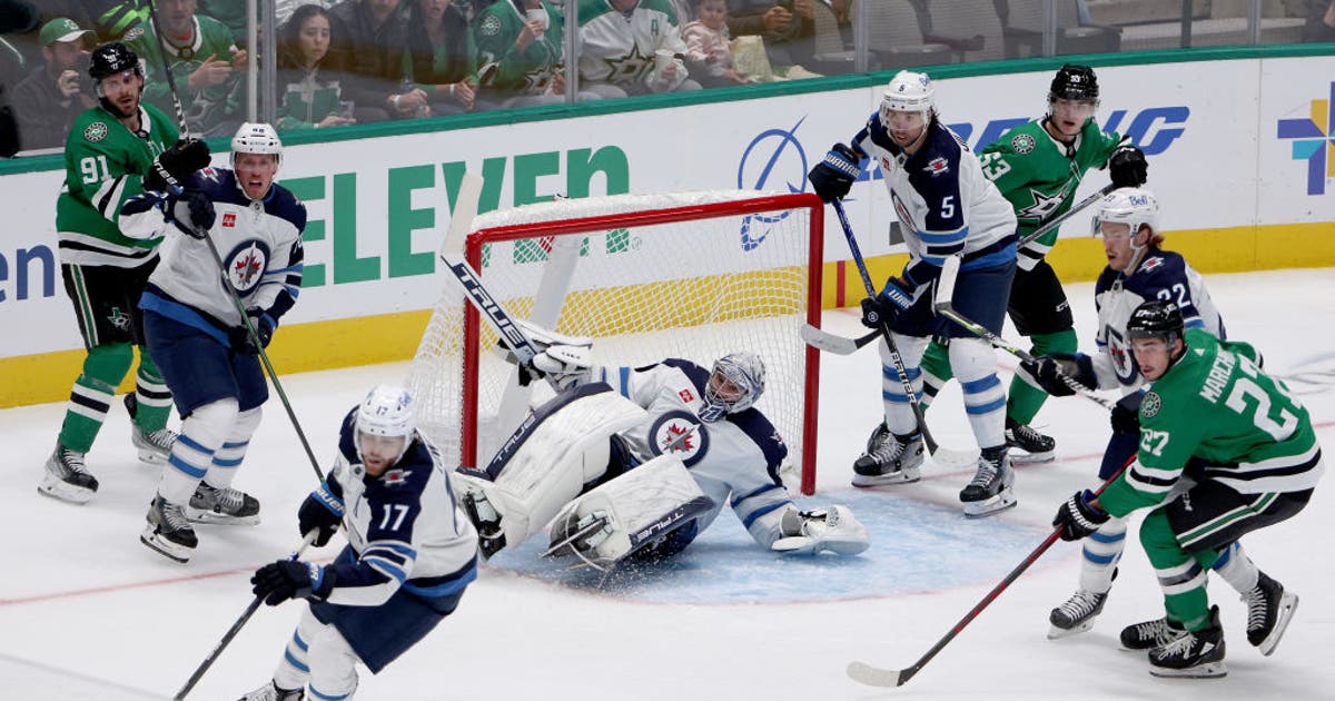 Stars win 4-1 over Jets without Bowness, move to 3-0 | FOX 4 Dallas ...
