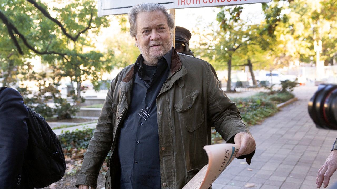 Steve Bannon Longtime Trump Ally Sentenced To 4 Months In Prison For