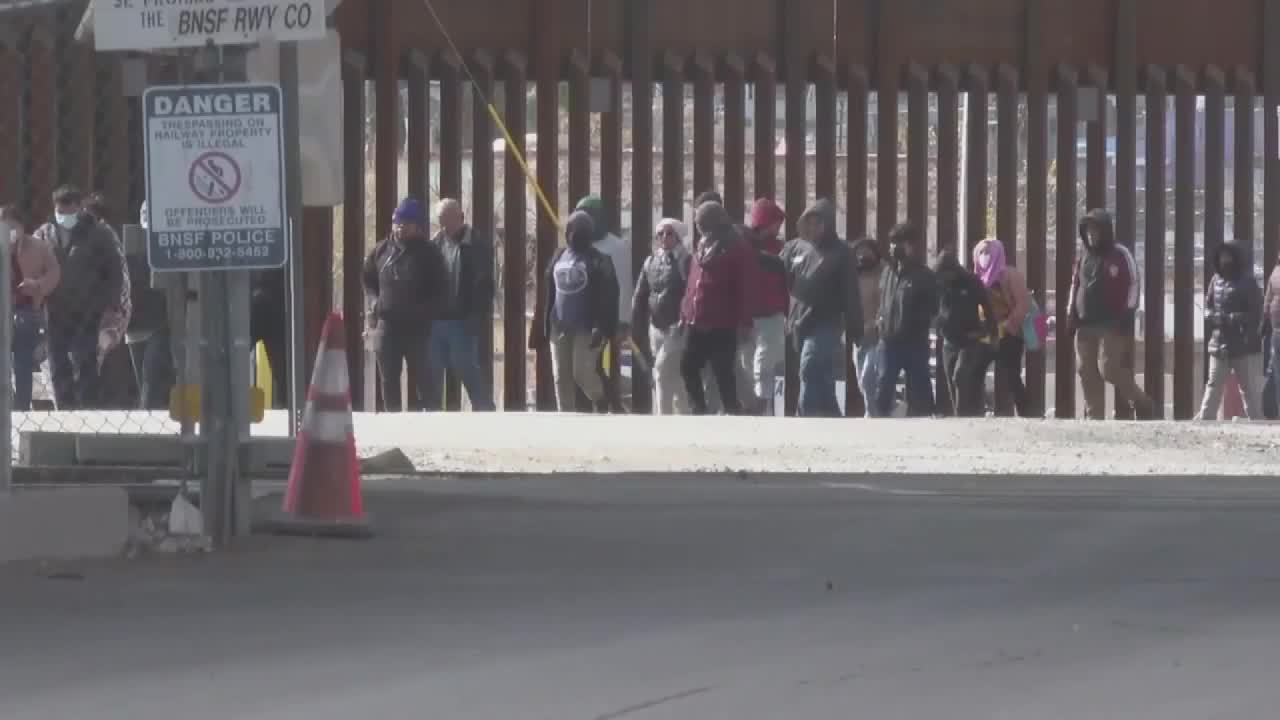 El Paso declares state of emergency ahead of Title 42 end | FOX 4 ... El Paso declares state of emergency ahead of Title 42 end | FOX 4 ...