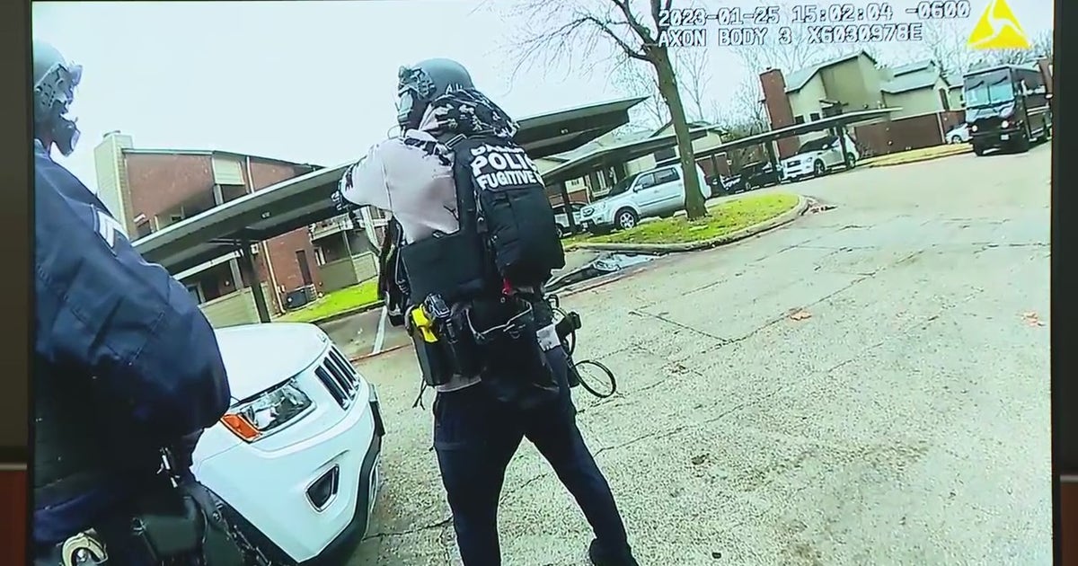 Dallas police release video of deadly shootout with murder suspect ...