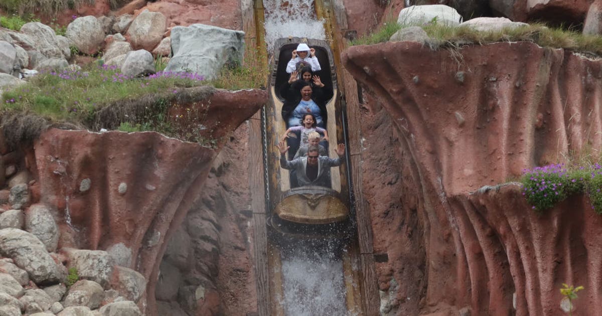 Disneyland says goodbye to iconic Splash Mountain ride | FOX 4 Dallas ...
