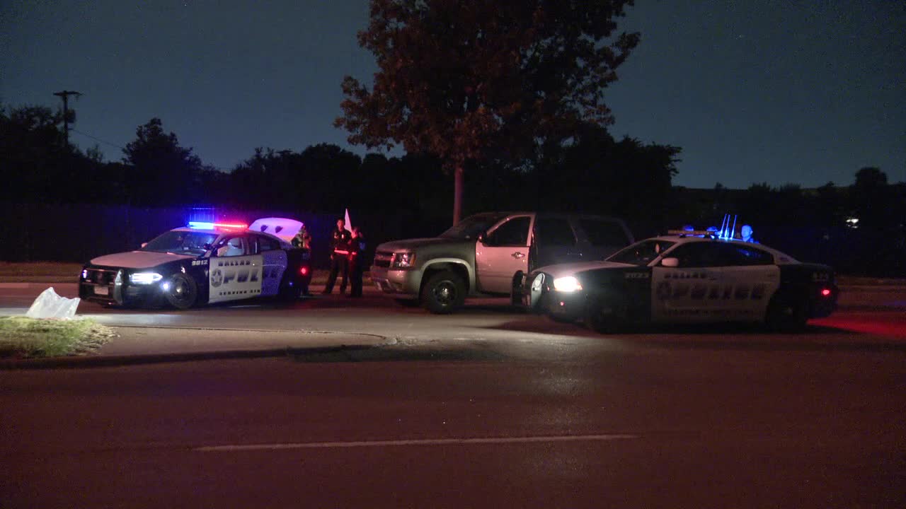 Suspected drunk driver crashes into Dallas PD vehicle that was working ... Suspected drunk driver crashes into Dallas PD vehicle that was working ...