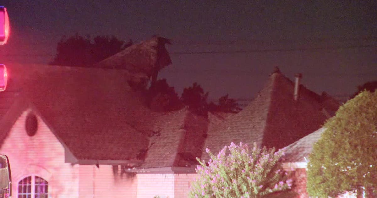 Late night house fire in Plano sends 1 to hospital in critical ...