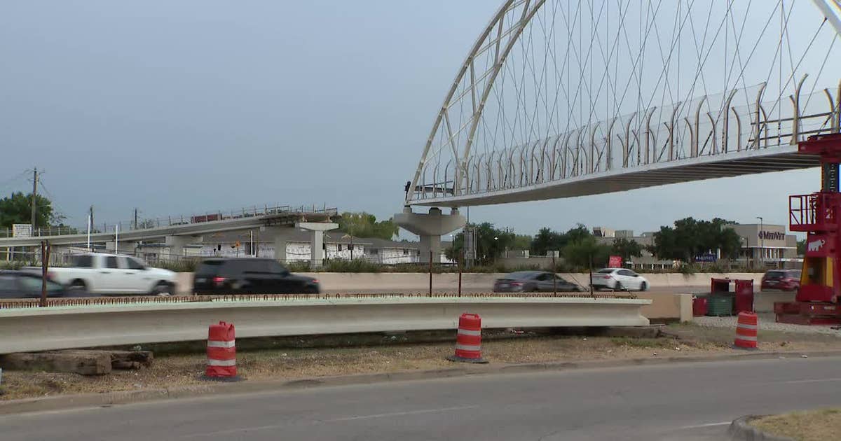New pedestrian bridge installed across Central Expressway in Dallas ...