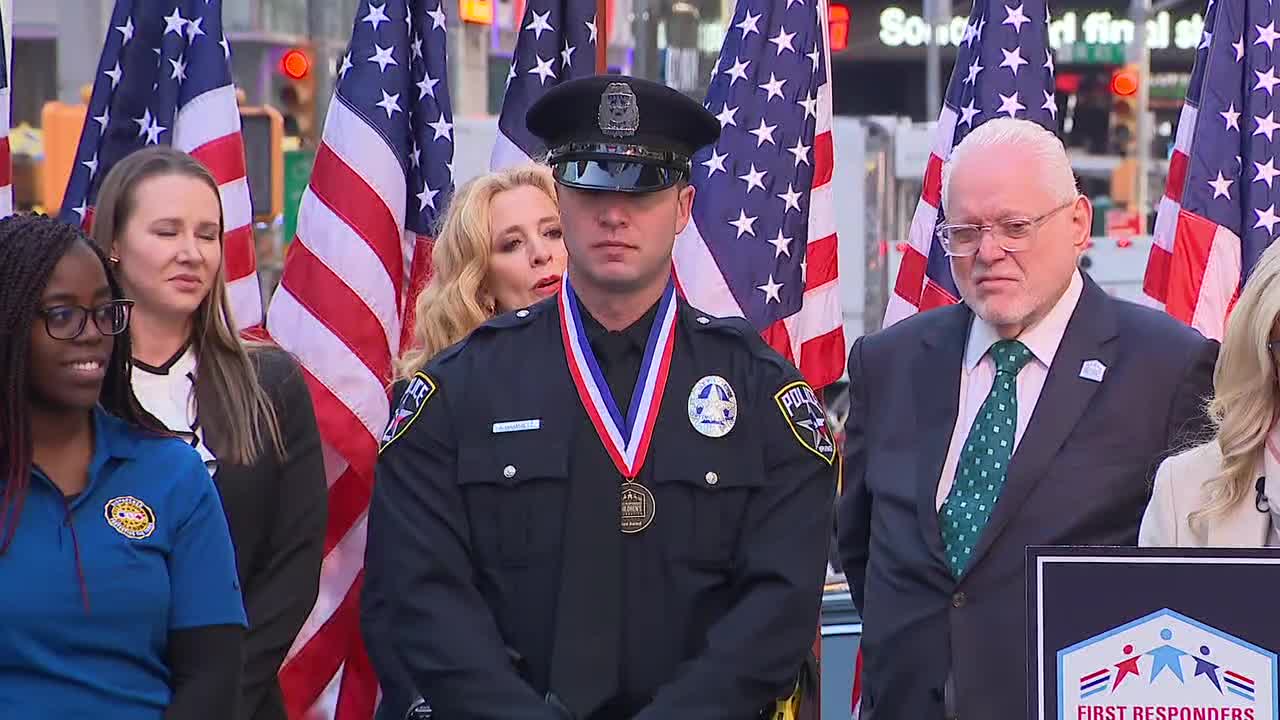 First Responders Day: Irving police officer honored for pulling woman ...