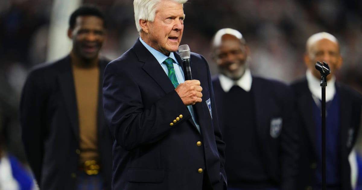 Jimmy Johnson inducted into Cowboys Ring of Honor | FOX 4 Dallas-Fort Worth